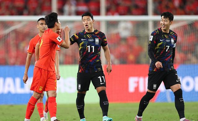 우레이가 직접 공개한 SON에게 던진 항의 메시지, “월드 클래스가 그러면 안 돼!”