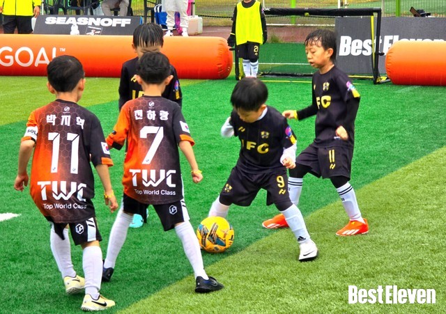 [b11 현장] 올해 7회 우승 노리는 울산 IFC 유치부, 문경 풋볼 페스타 우승… 중등부 포항 드림 FC, 5학년부 칠곡 FC 정상